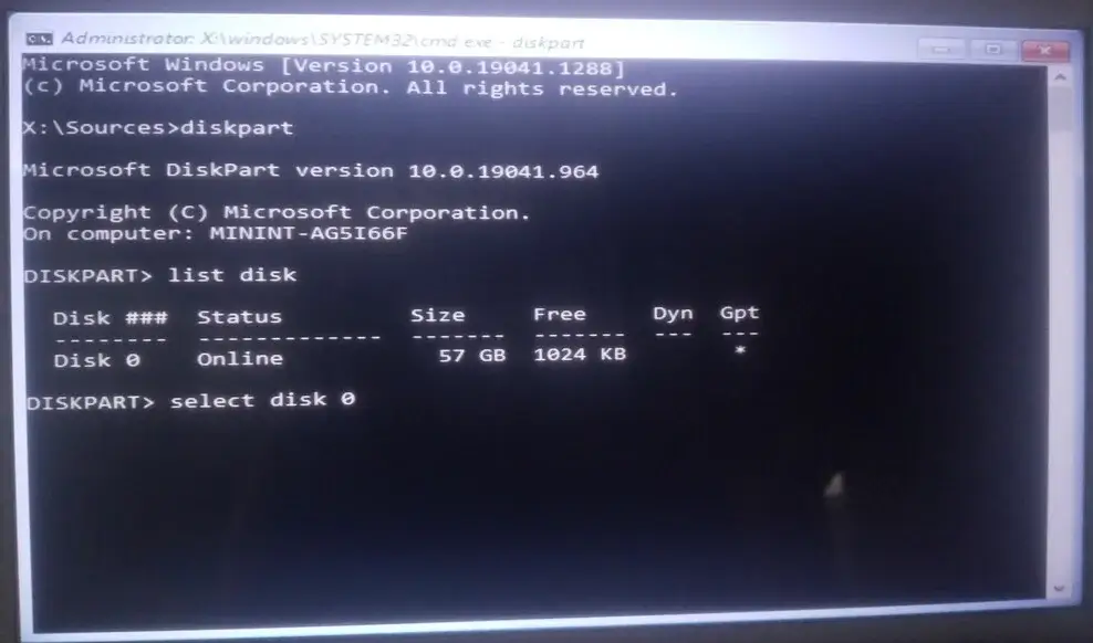 How to fix error 0x80300001 during Windows installation